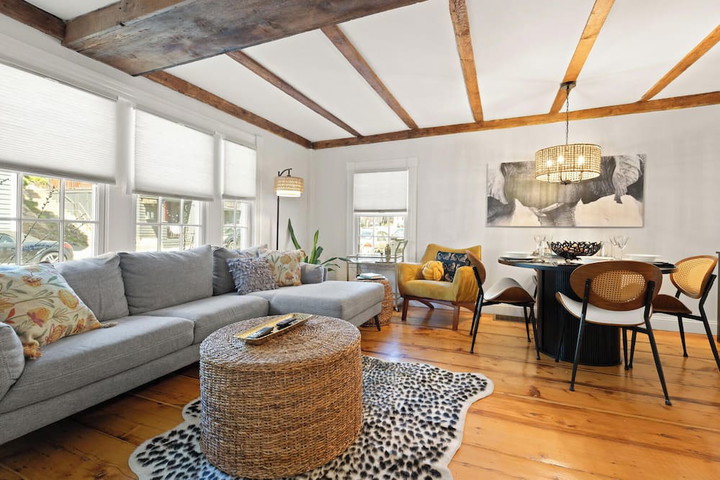 Best Location In Old Town, 5 Minutes To Everything, Enjoy The Difference! - Beverly, MA
