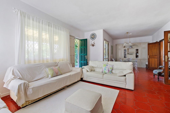 Villa In Forte Dei Marmi Just Minutes From The Sea - Massa