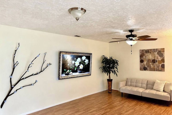 Peaceful Inverness Home Near Downtown,trails, Springs Fast Wifi + Screened Patio - Inverness, FL