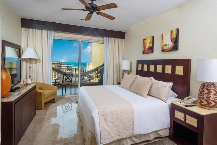 Villa Del Palmar Cancun            5 Star Beach Resort !! - Cancún