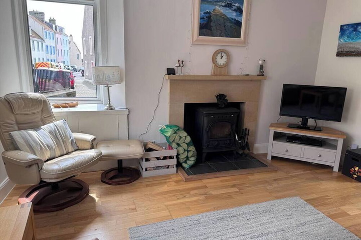 The Fifie. A Home Away From Home. - Anstruther