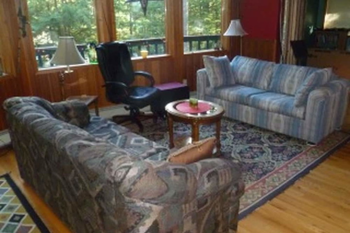 Family Mountain Retreat - Glacier, WA
