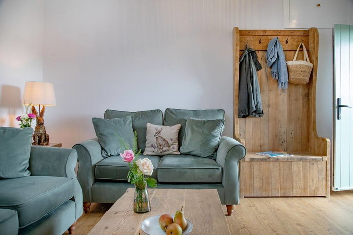 Longpark Linhay - Sleeps 4 Guests In 2 Bedrooms - Totnes