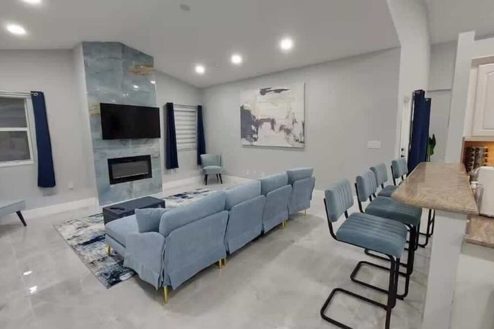 9br/5ba/pool/jacuzzi/theater/mini Golf/beach - Pompano Beach, FL