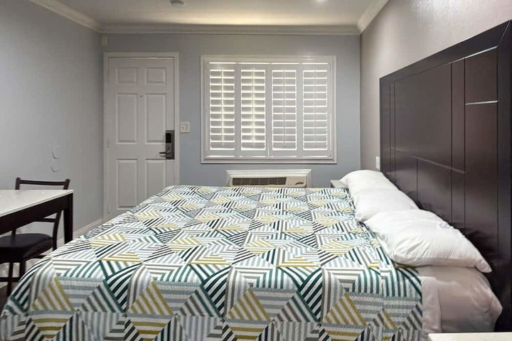 1 Cama King Size | No Fumadores, Microondas - Oakland, CA
