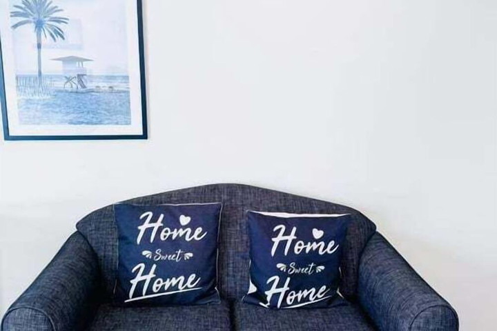 Merivale Court Large Studio-unit 3 - West Coast