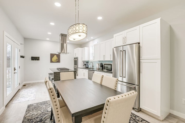 Bright & Modern Home: 2 Mi To Presque Isle Airport - Maine