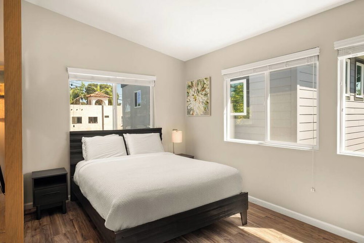 Modern Ac Loft  Private Entry, Free Parking - Chula Vista, CA