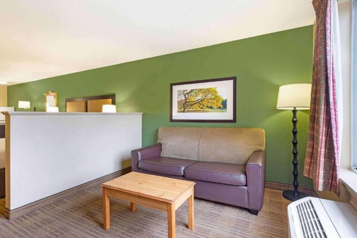 1 King Bed | Suite, Nsmk, Kitchen, Sofa-bed - Gaithersburg, MD
