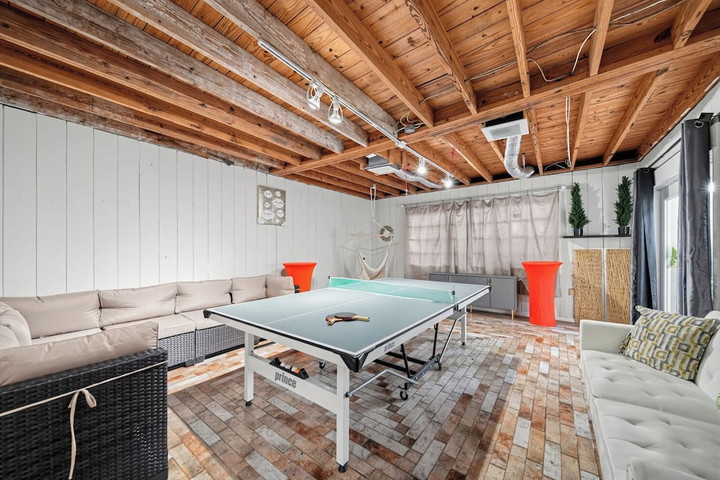 Fun House 3br/2bh Tropical Fort Myers Getaway Off Mcgregor Blvd Near Downtown - Fort Myers, FL