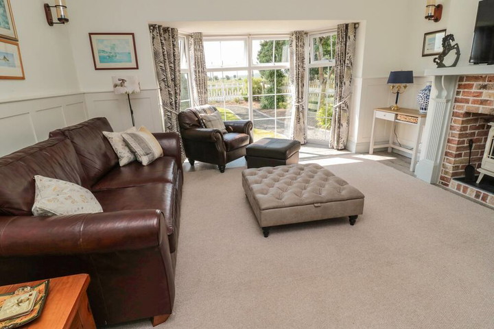 9 Station Cottages, Pet Friendly, With A Garden In Belford - Bamburgh