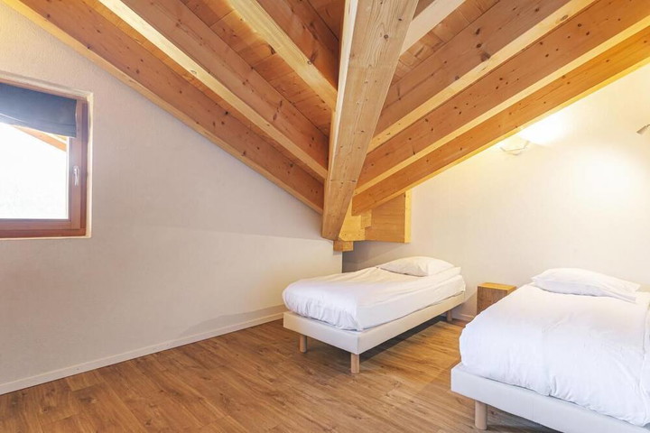 Wi-fi, Up To 20 Meters From The Ski Slope, Patio, Balcony, Tv, 7285 Square Meters, La Tzoumaz - La Tzoumaz