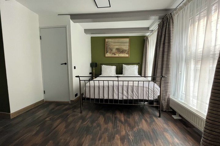 Studio/hotel Room In The Heart Of The City In 18th Century House. Very Private. - Amszterdam