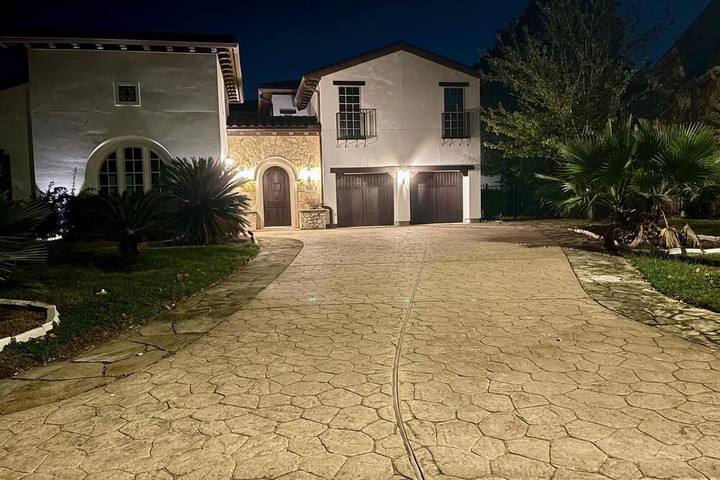 Lakefront Vacation Home: Pool, Bbq, Fire-pit, Theatre, Basketball, Bike, Boat - The Woodlands, TX