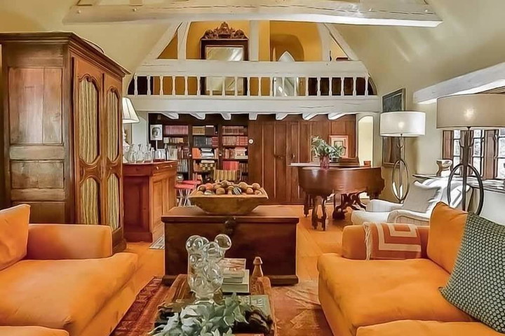 Private French Country Estate-new Canaan Ct-pool-film Set- - Norwalk, CT