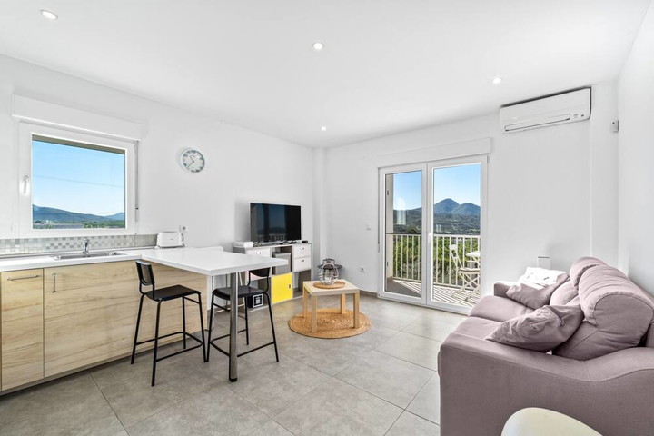 Apartamento 'Alquiler Inolvidable En Un Entorno Hermoso' Con Balcón, Wi-fi Y Aire Acondicionado - Fortuna