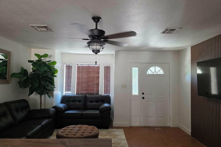 3-bedroom House In Adorable San Luis With Ac And Comfort - San Luis Rio Colorado