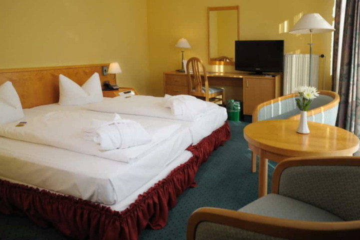 Doppelzimmer - Park Hotel Fasanerie Neustrelitz - Neustrelitz