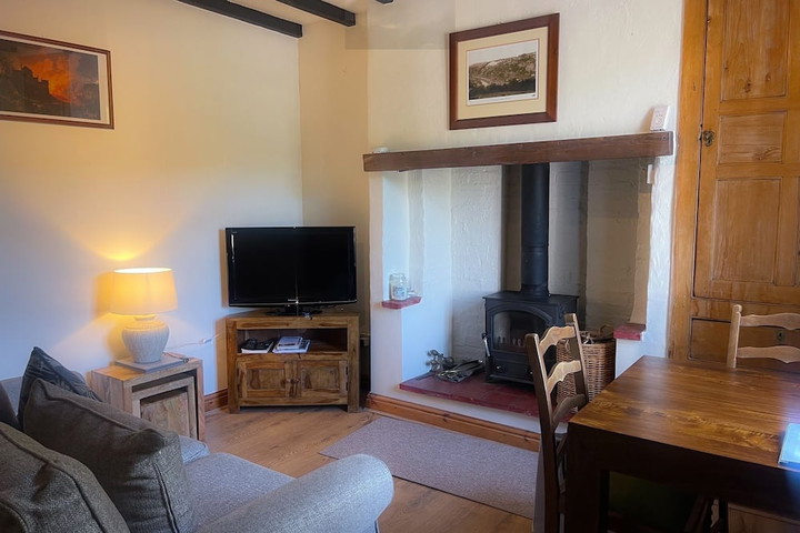 Carrow Cottage - Victorian One Bedroom Cottage - 머치 웬락