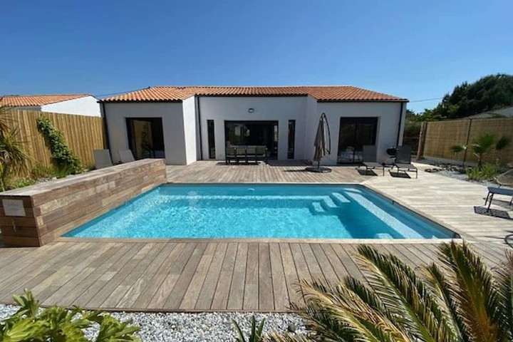 Maison Contemporaine Avec Piscine Privée à Saint-denis-d'oléron - Île d'Oléron