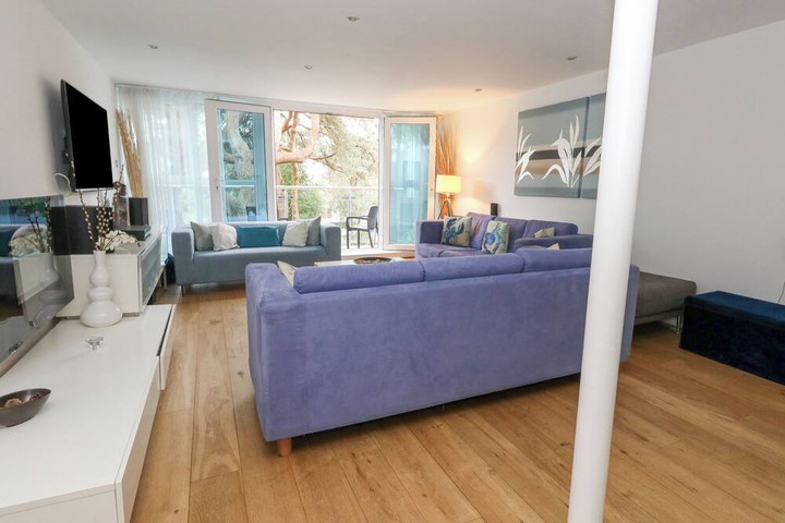5 Red Sails, Pet Friendly, Country Holiday Cottage In Sandbanks - Poole
