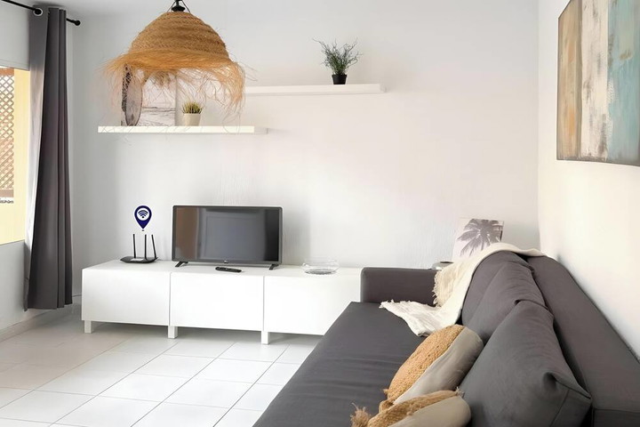 Las Dunas Salty Apartment By B-rent  Bright Retreat With Private Terrace & Pool - Corralejo
