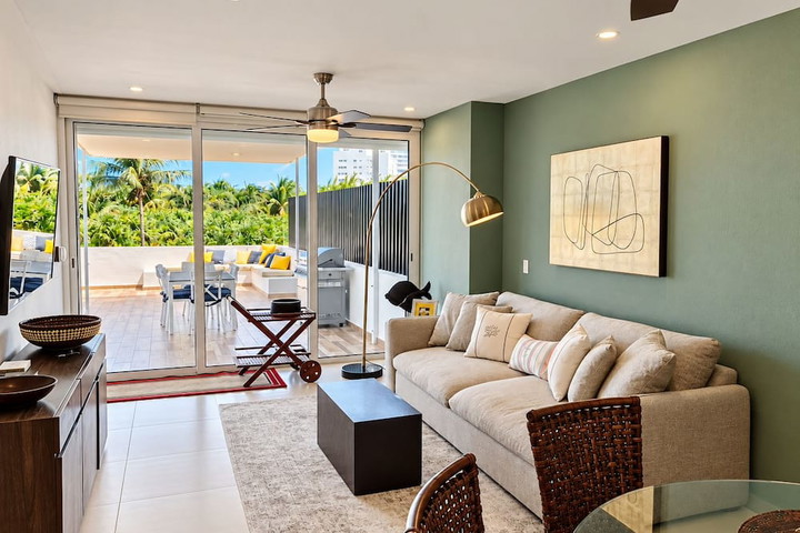 Beachfront W/huge Pool & Private Terrace L Bbq I Fast Wifi 2br - Isla Mujeres