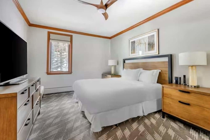 Valdoro Resort - 2 Br, Kitchen, Balcony - 1k Sqft In Breckenridge At Ski Base - Breckenridge, CO