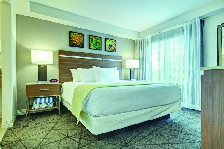 Las Vegas 1bed/1bath, Desert Rose! - Las Vegas