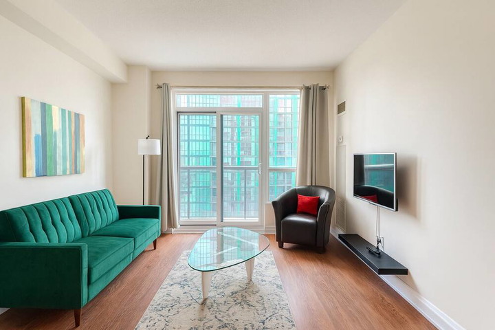 Luxury 1-bedroom- Yonge & Sheppard-direct Subway - Toronto