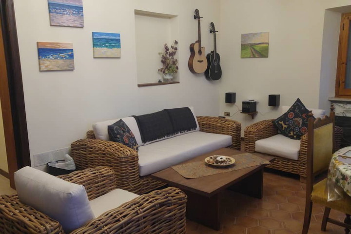 A Cute, Homey Cottage Overlooking The Apuan Alps . A Perfect Place To Relax In. - Alps