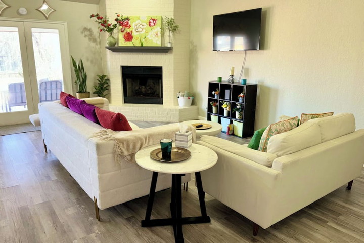 Lovely Central Edmond Home 4bed 2bath - Edmond, OK