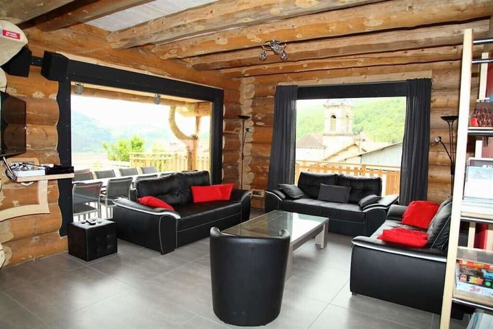 Chalet Montagne Neuf 4* Avec Wi Fi Et Jacuzzi 10 Personnes Plus 2 Pers Sup - Corrençon-en-Vercors
