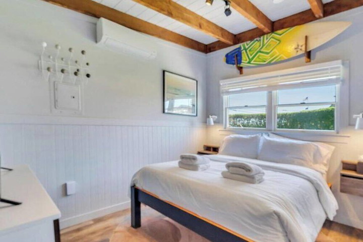 Waterfront Suite And More In A Boutique Hotel, Heart Of Hampton Bays,... - Hampton Bays, NY