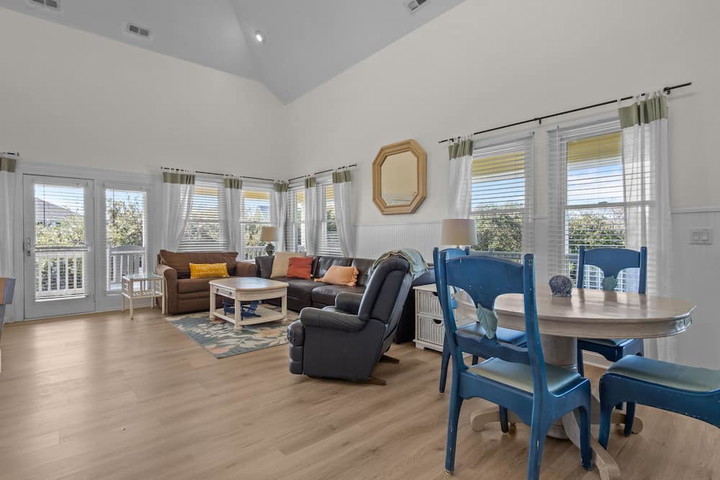 Large, Pet Friendly, Private Pool, Golf Cart,easy Beach Access - Swansboro, NC