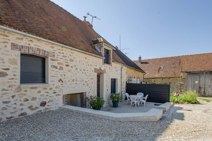 Le Gite De La Place - Plessis Barbuise - Chantemerle