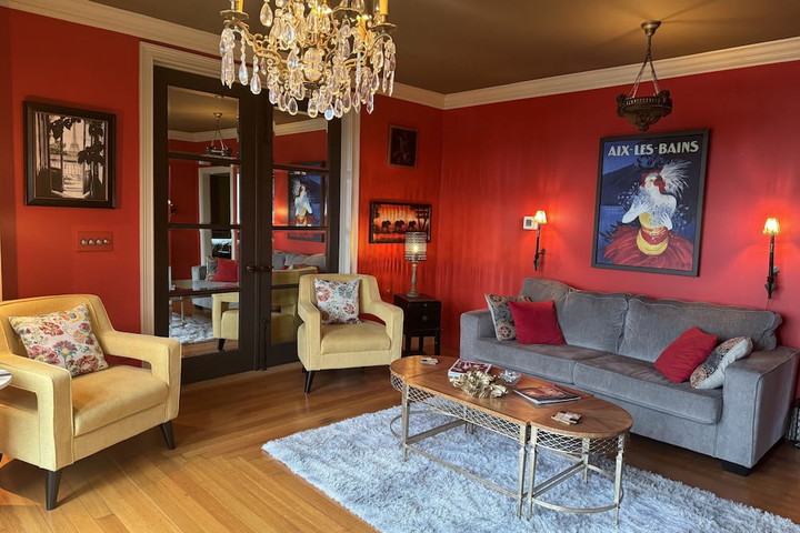 Chautauqua 2 Br Lakefront Apartment - Chautauqua, NY