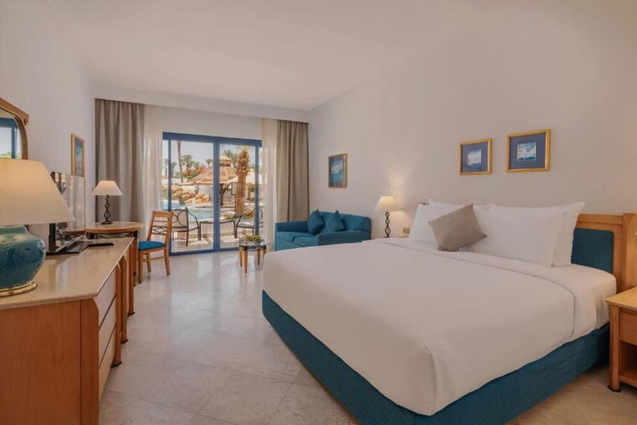Sun, Sea, And Splasha Poolside Retreat Just Steps From The Shore - Sharm El-Sheikh