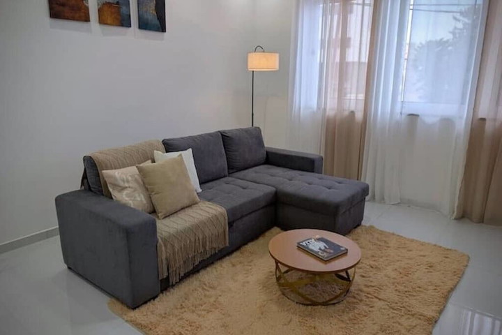 Modern & Stylish 1br Apt | Cidadela | Ground Floor - Praia (Zöld-foki-szigetek)