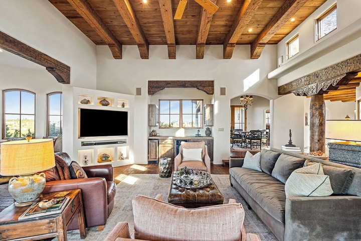 Santa Fe Hacienda Style Estate | Courtyard And Fireplaces - Santa Fe, NM