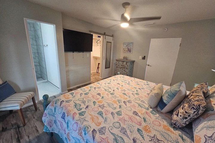 The "Grouper" - Anna Maria Island, FL