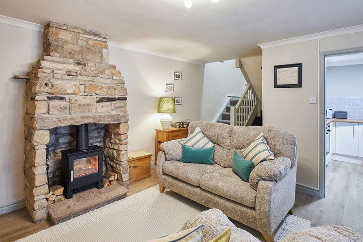 2 Bedroom Accommodation In Barnard Castle - Barnard Castle