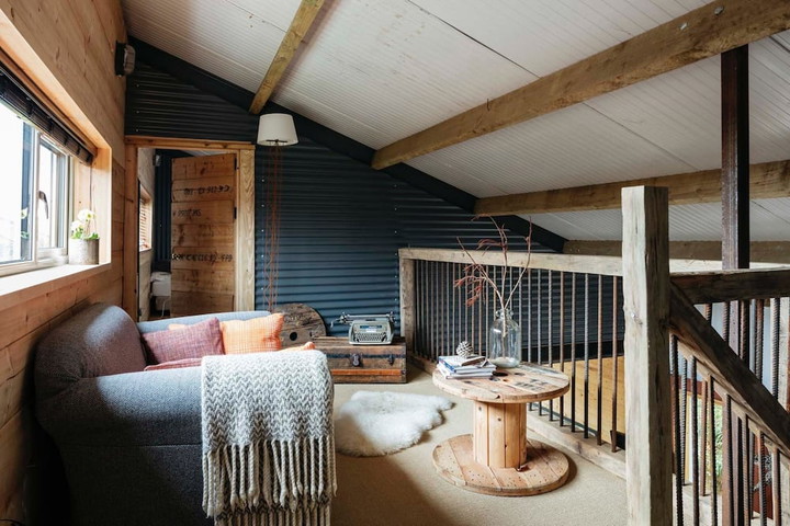 Unique Lodge With Industrial Designed Interior - Wicklow