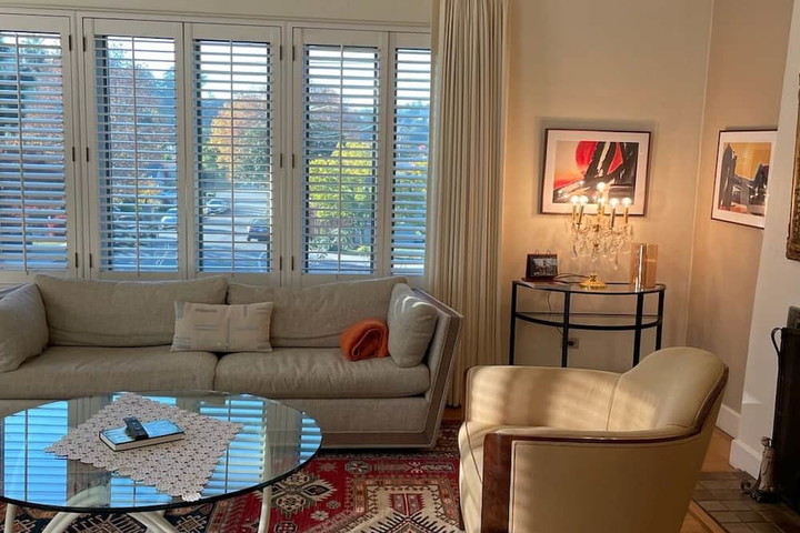 Eagle Hill Home Centrally Located Between Sf And San Jose. - Redwood City, CA