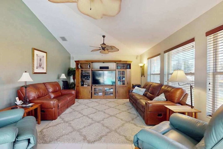 Snowbird-friendly Canal Retreat | Private Pool - Fort Myers, FL