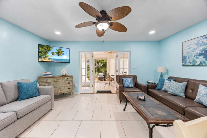 2br/2.5ba Gated Beachside Townhome - Cape Canaveral, FL