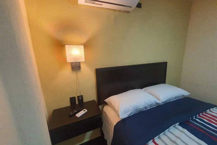 Refugio Acolchado: Habitaciones Dobles Para Humanos Y Peludos Compañeros - Ciudad Madero