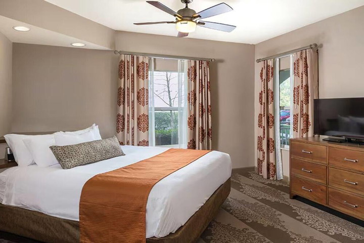 Southern Comfort Meets Music City Charm 1-bd At Club Wyndham Nashville - Nashville, TN