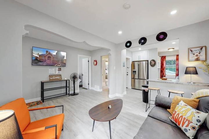 Groovy Getaway In The Heart Of Denver - Denver, CO