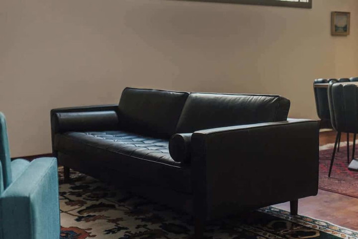 Renovated & Modern 8 Guest Stay - Midtown Billings - Billings, MT